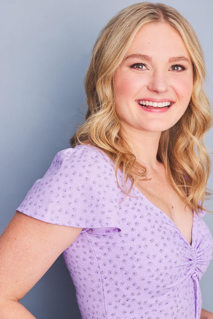 Picture of Sarah Borne