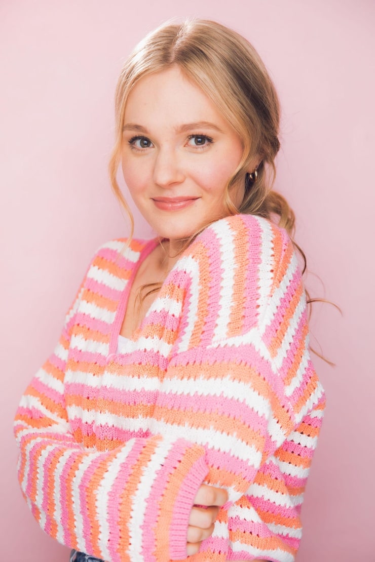 Picture of Sarah Borne