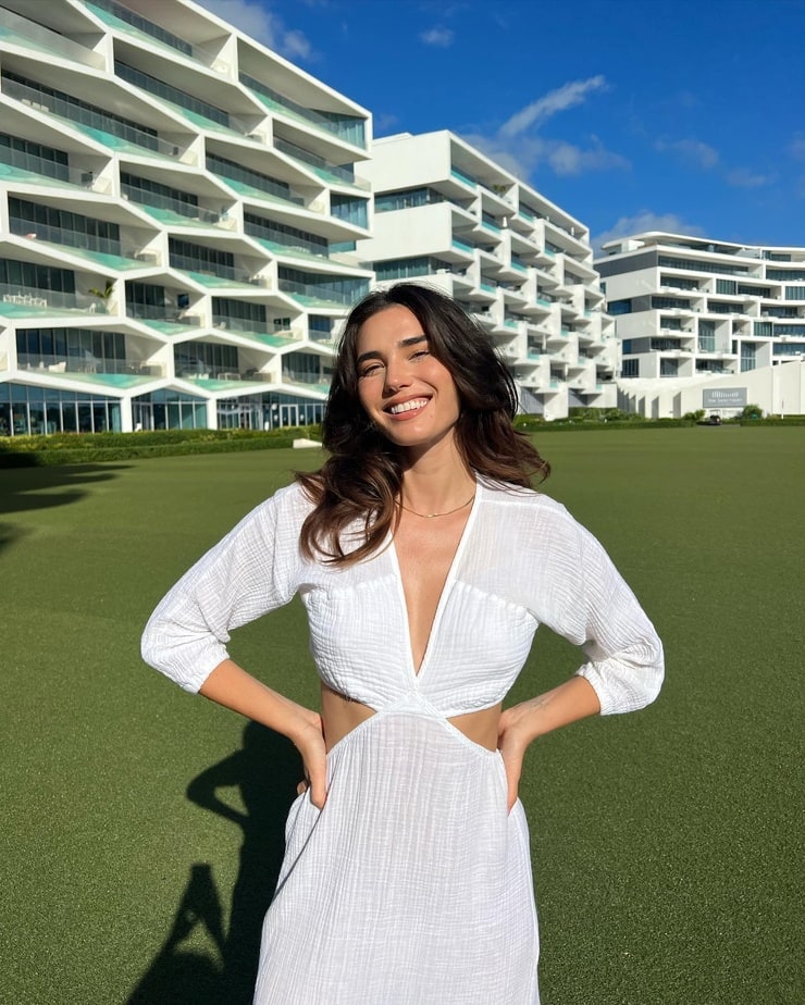 Picture of Rachel Vallori