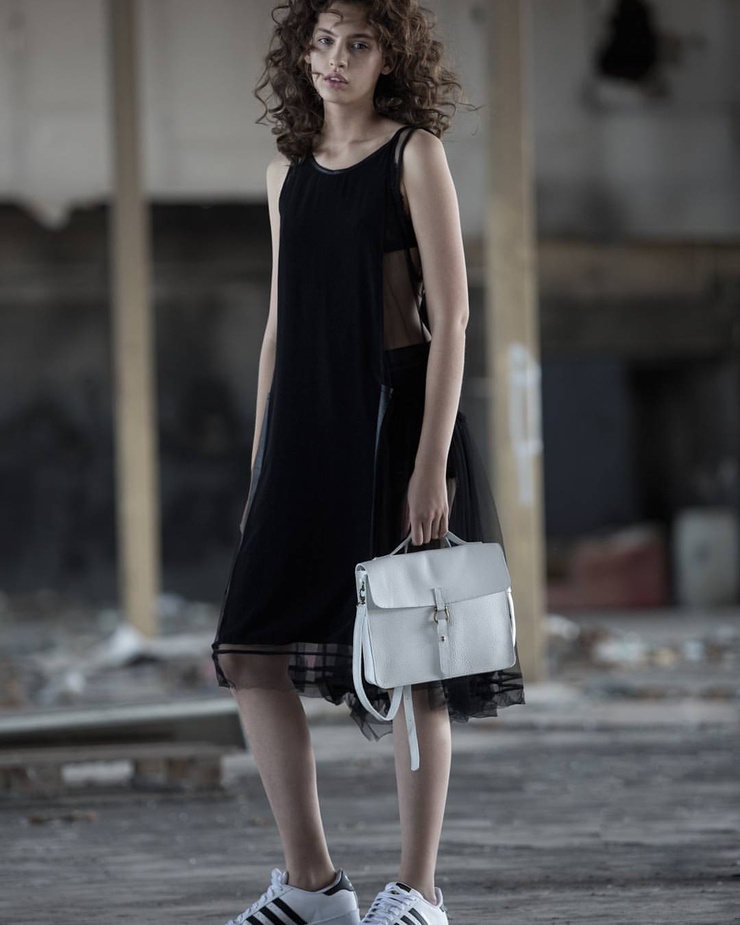 Picture of Chen Sherer