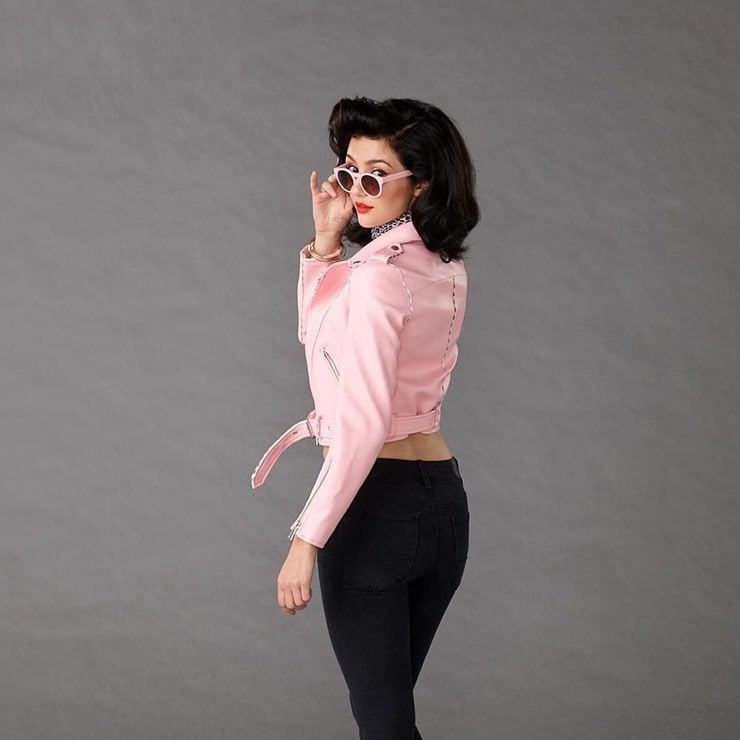 Picture of Katie Findlay