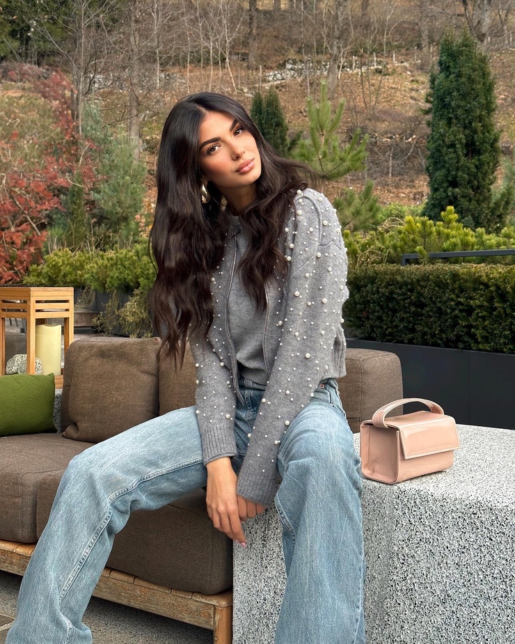 Picture of Elisa Maino