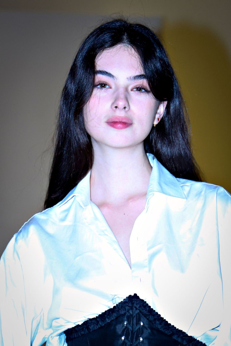 Picture of Deva Cassel