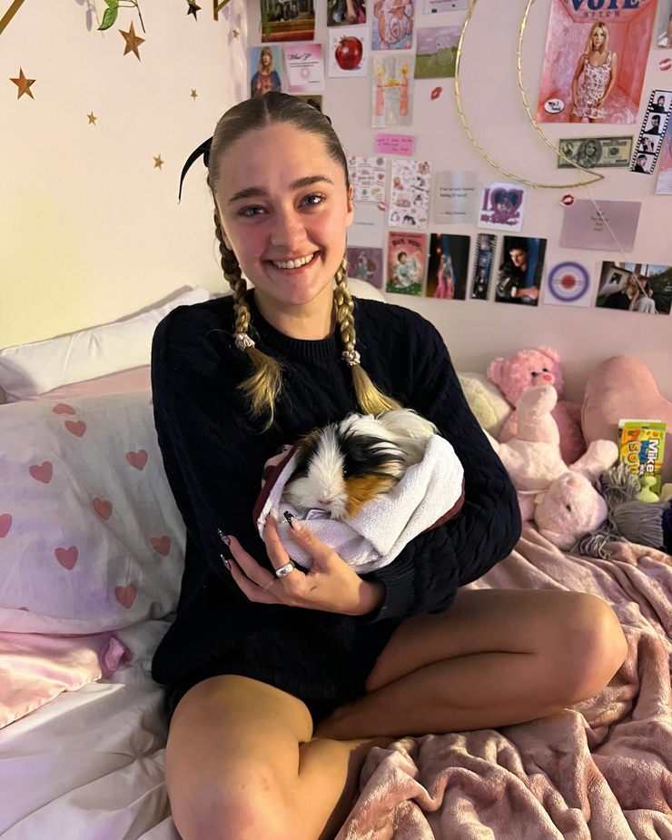 Picture of Lizzy Greene