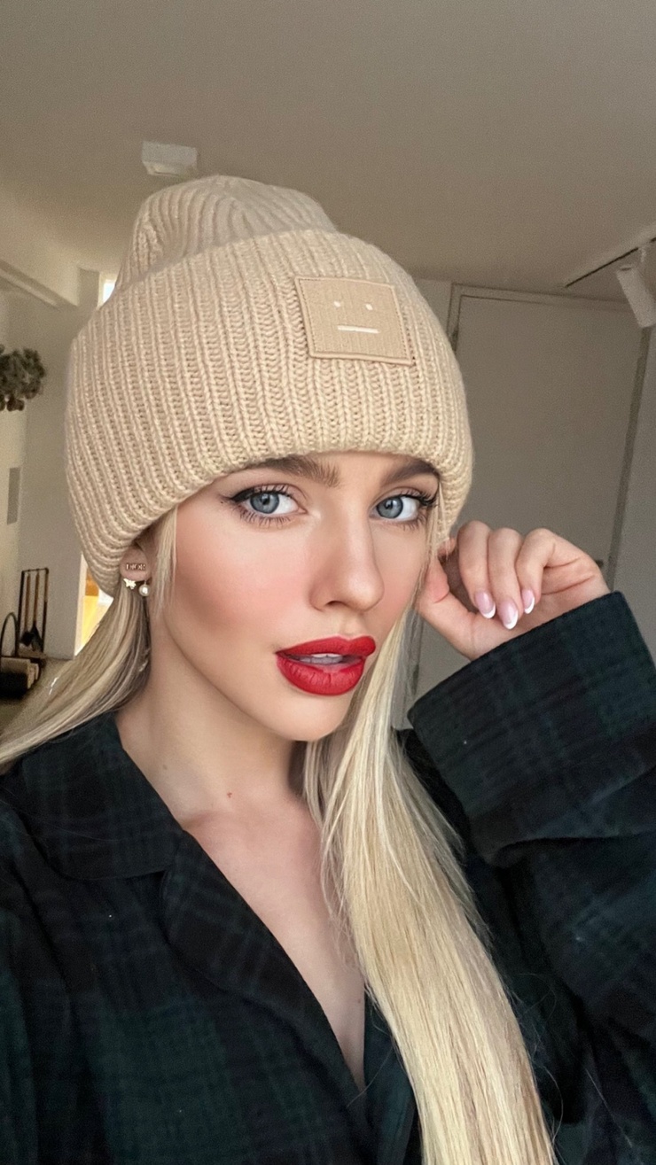 Image of Alexa Breit