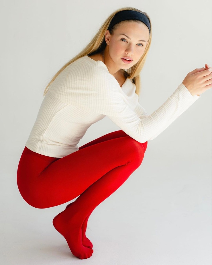 Picture of Amber Black