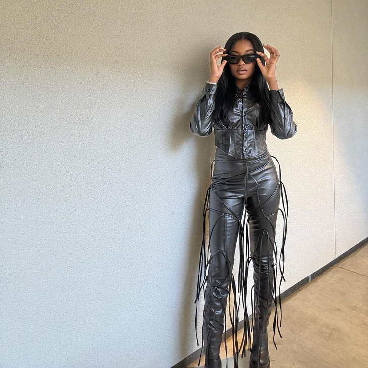 Iyana Halley picture