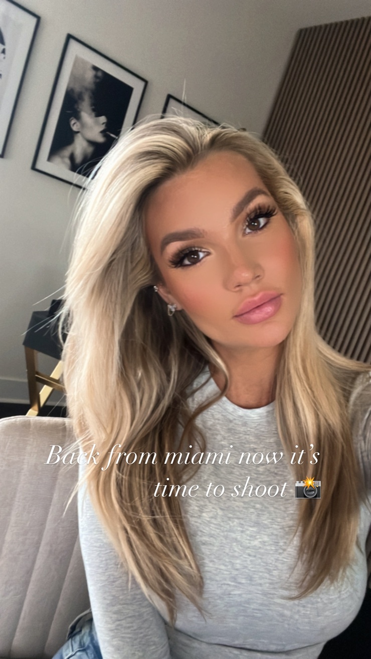 Alexa Collins picture