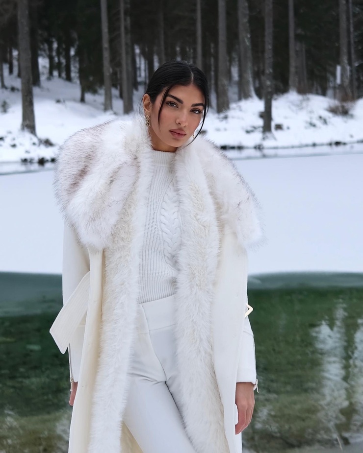 Picture of Elisa Maino