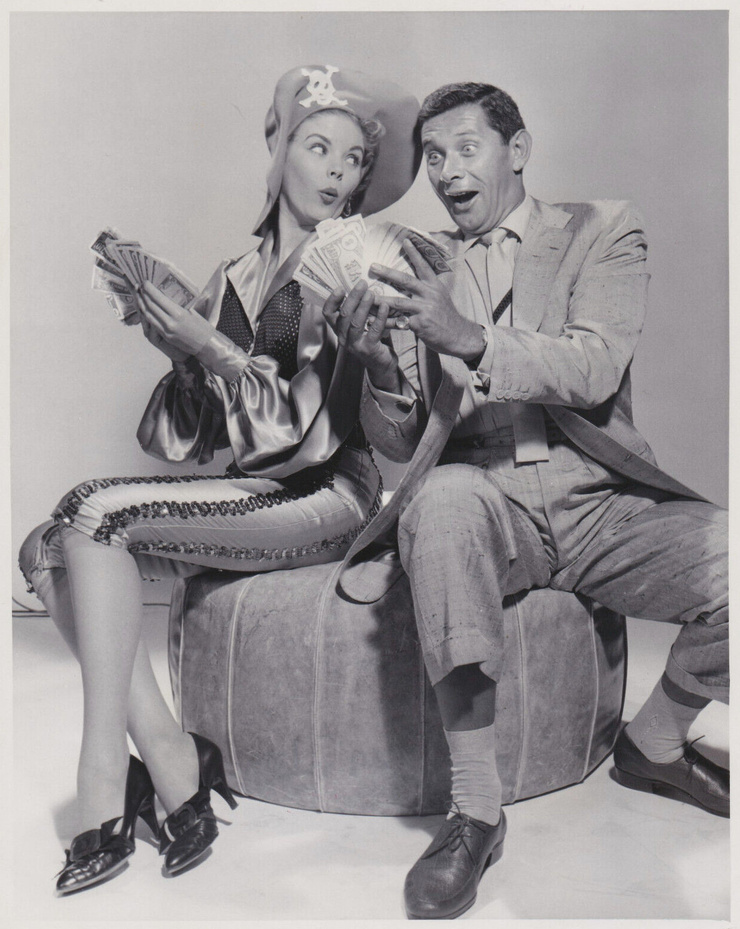 Pat White, Jan Murray