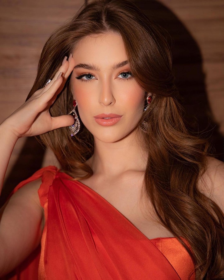 Picture of Gabriela Botelho