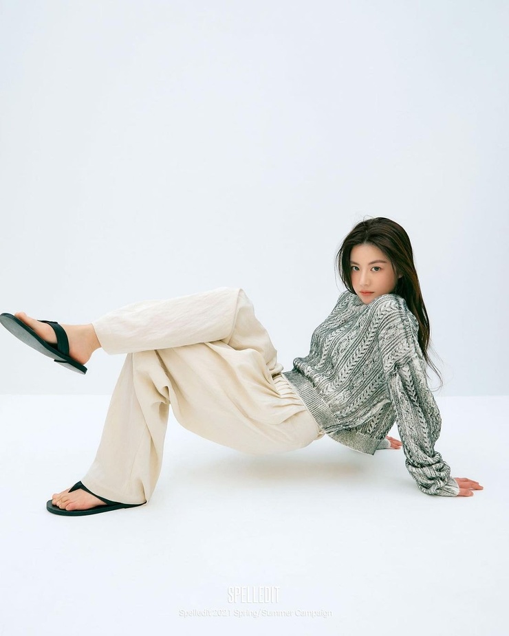 Picture of Go Yoon-Jung