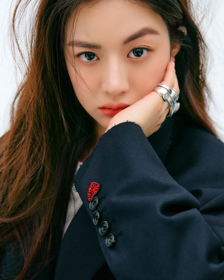 Picture of Go Yoon-Jung