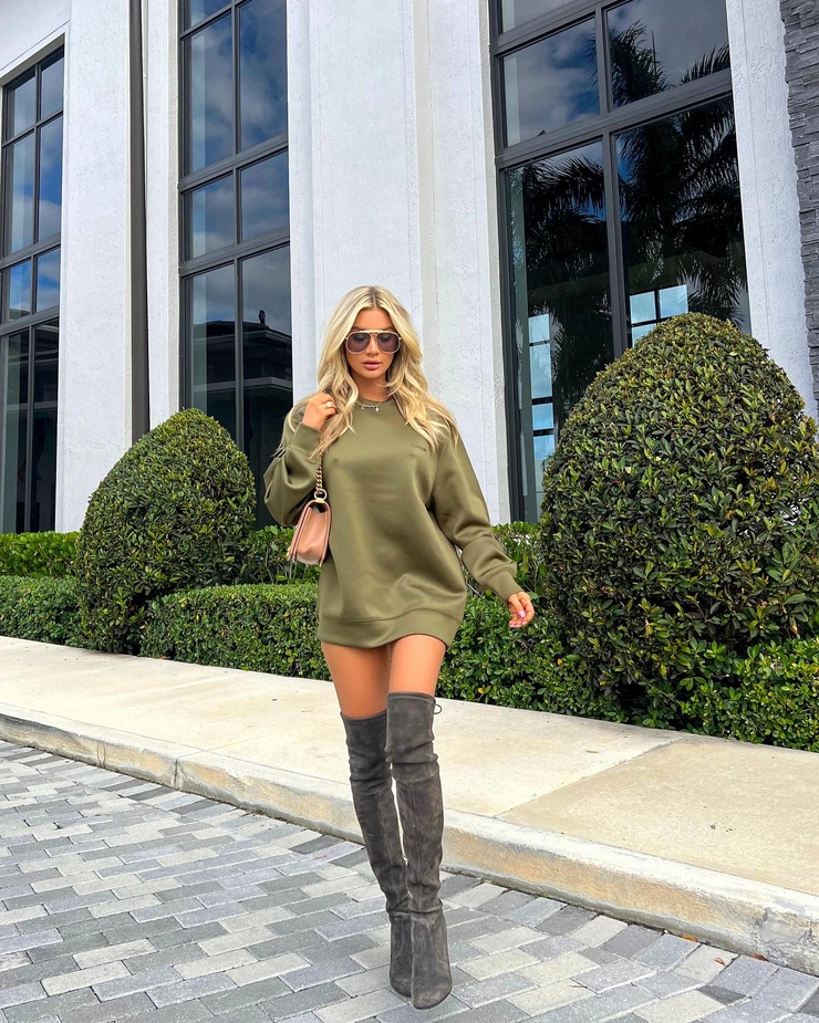 Picture of Alexa Collins