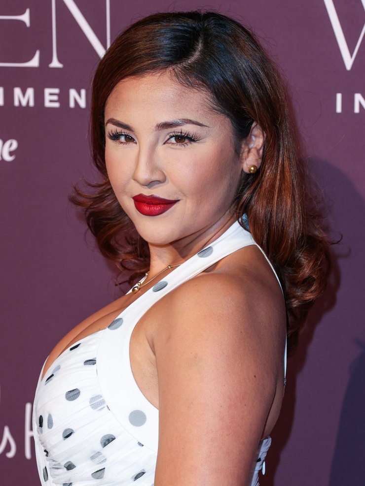 Picture of Annie Gonzalez