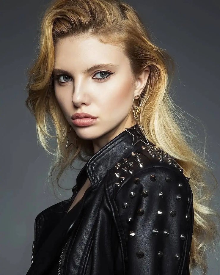 Picture of TANia Mov