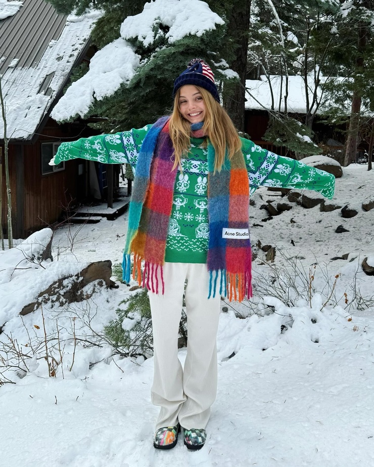 Dasha Komarova image