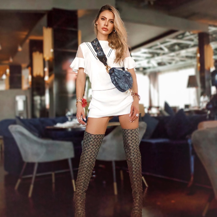 Picture of Nataly Correa