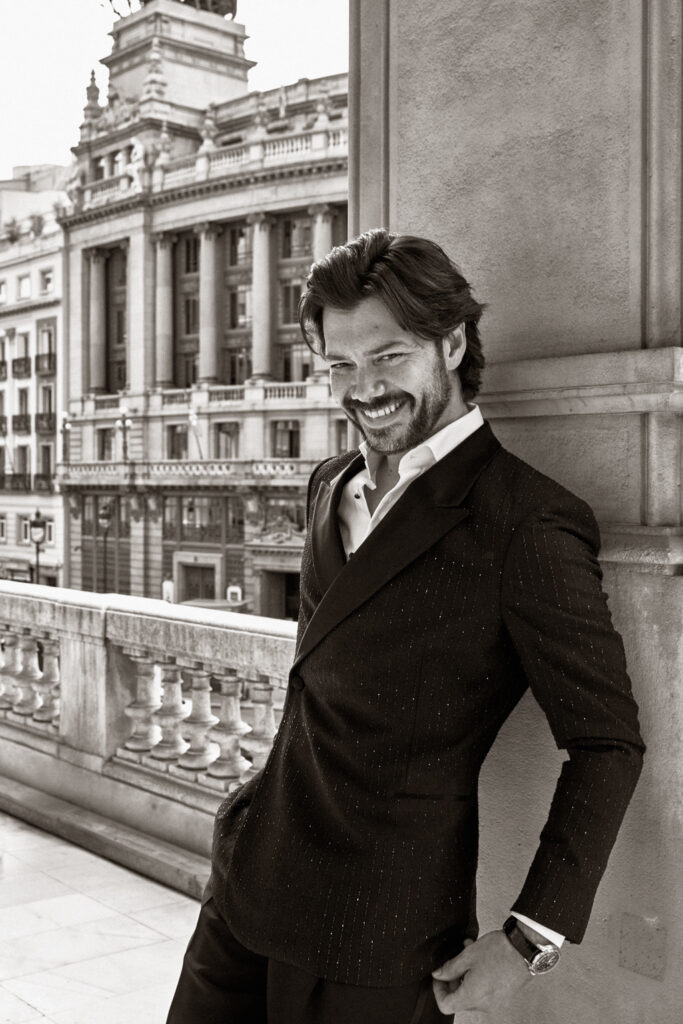 Picture of Álvaro Morte