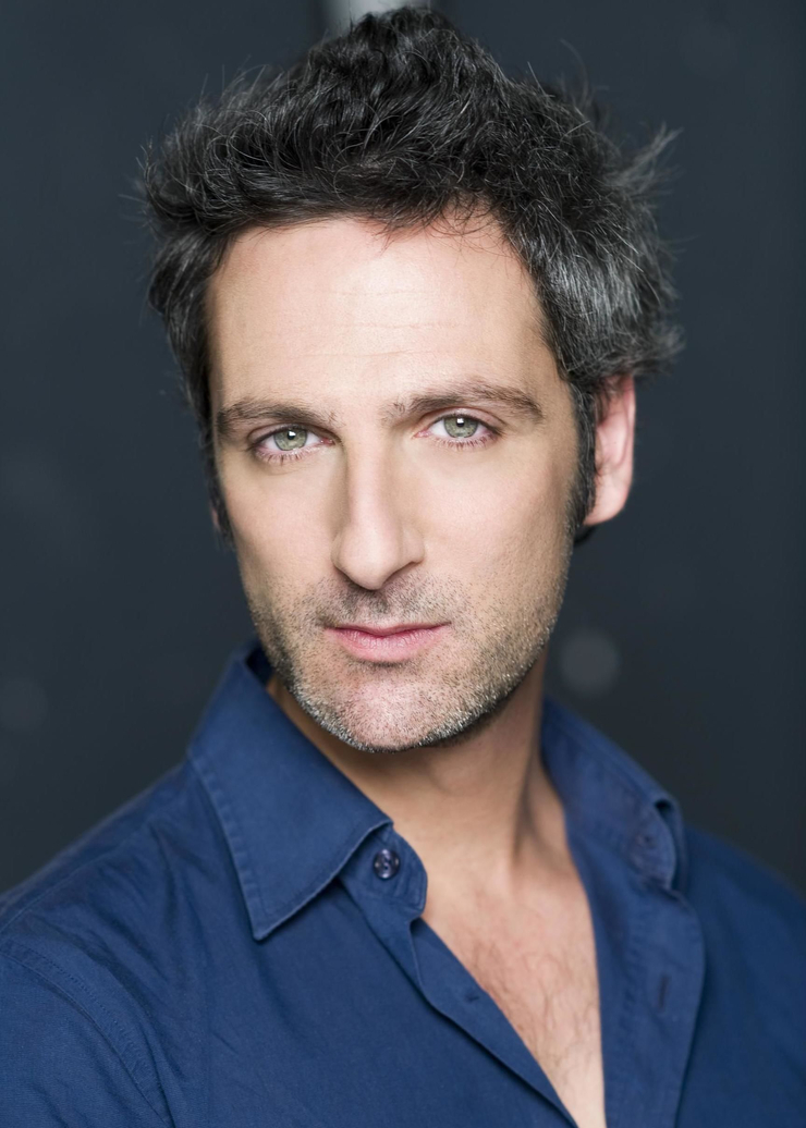 Picture of Ernesto Alterio