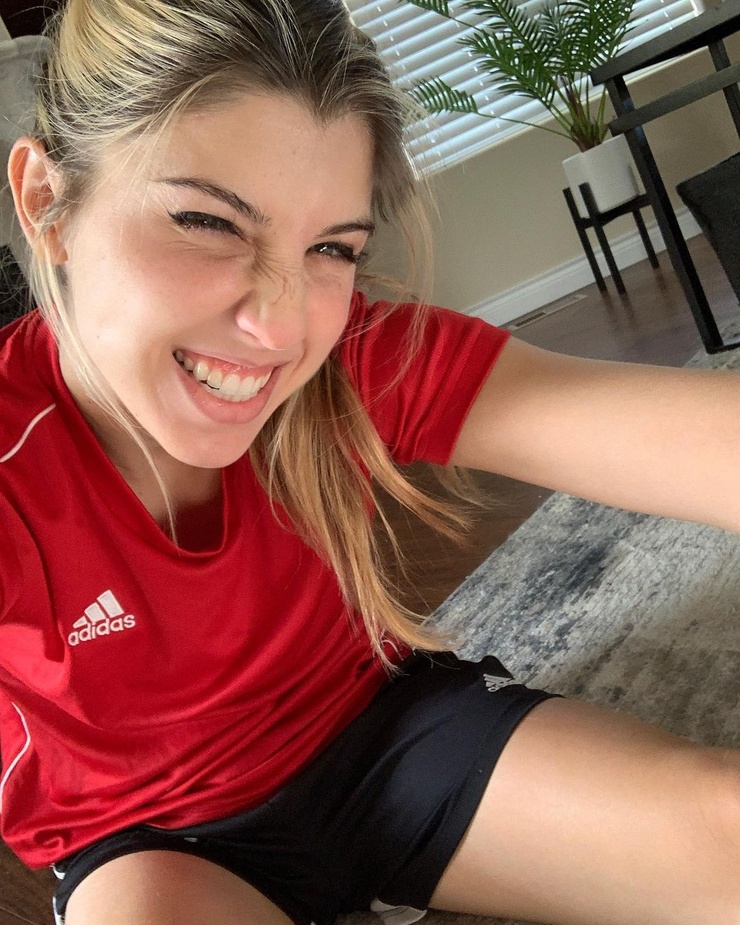 Image of Frivolous Fox ASMR