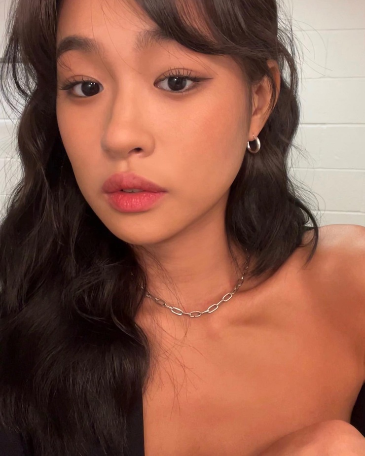 Picture of Erin Yoo