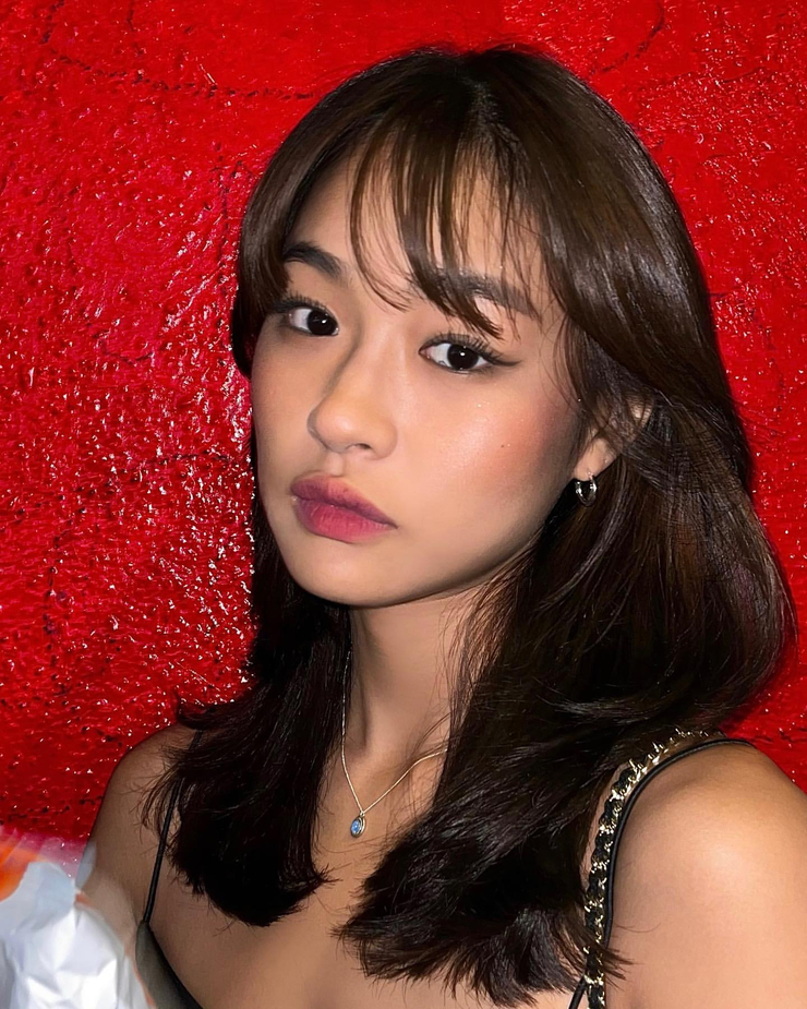 Erin Yoo image
