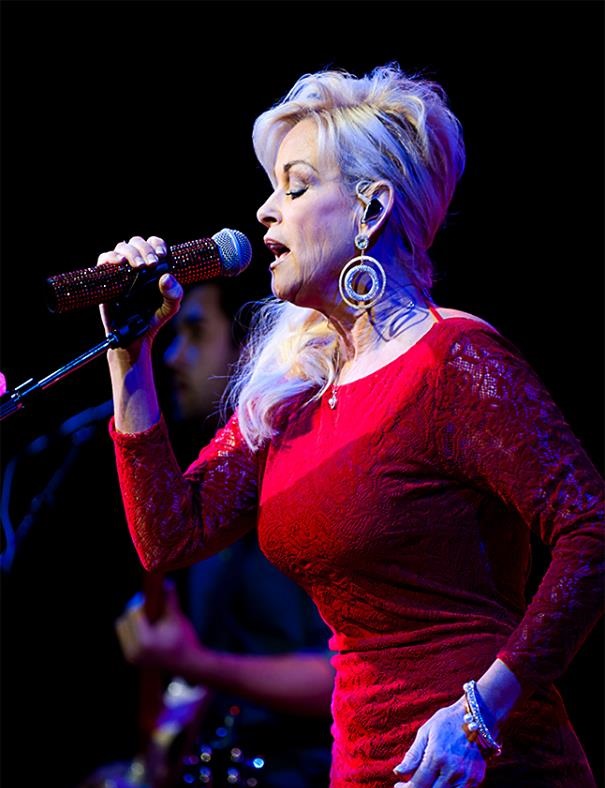 Picture of Lorrie Morgan