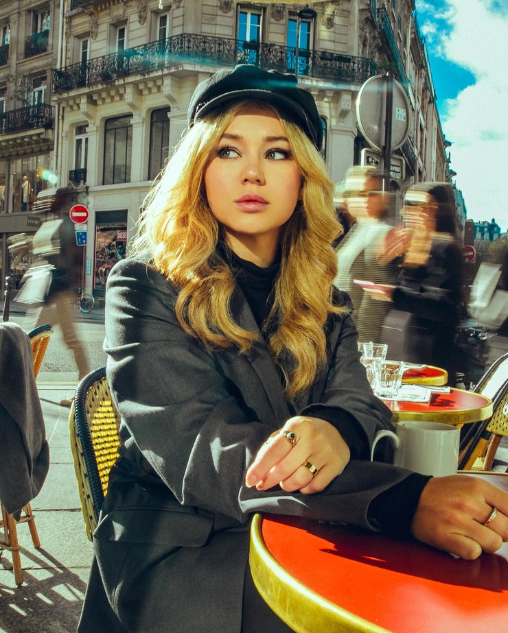 Picture of Brec Bassinger