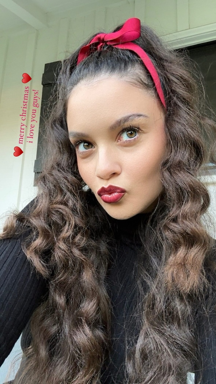 Picture of Sabrina Claudio