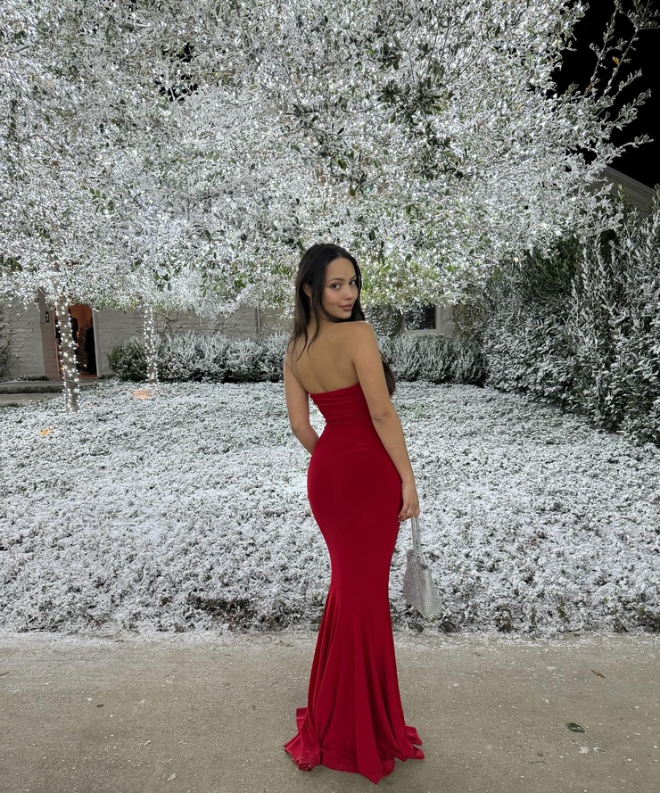 Fiona Barron picture