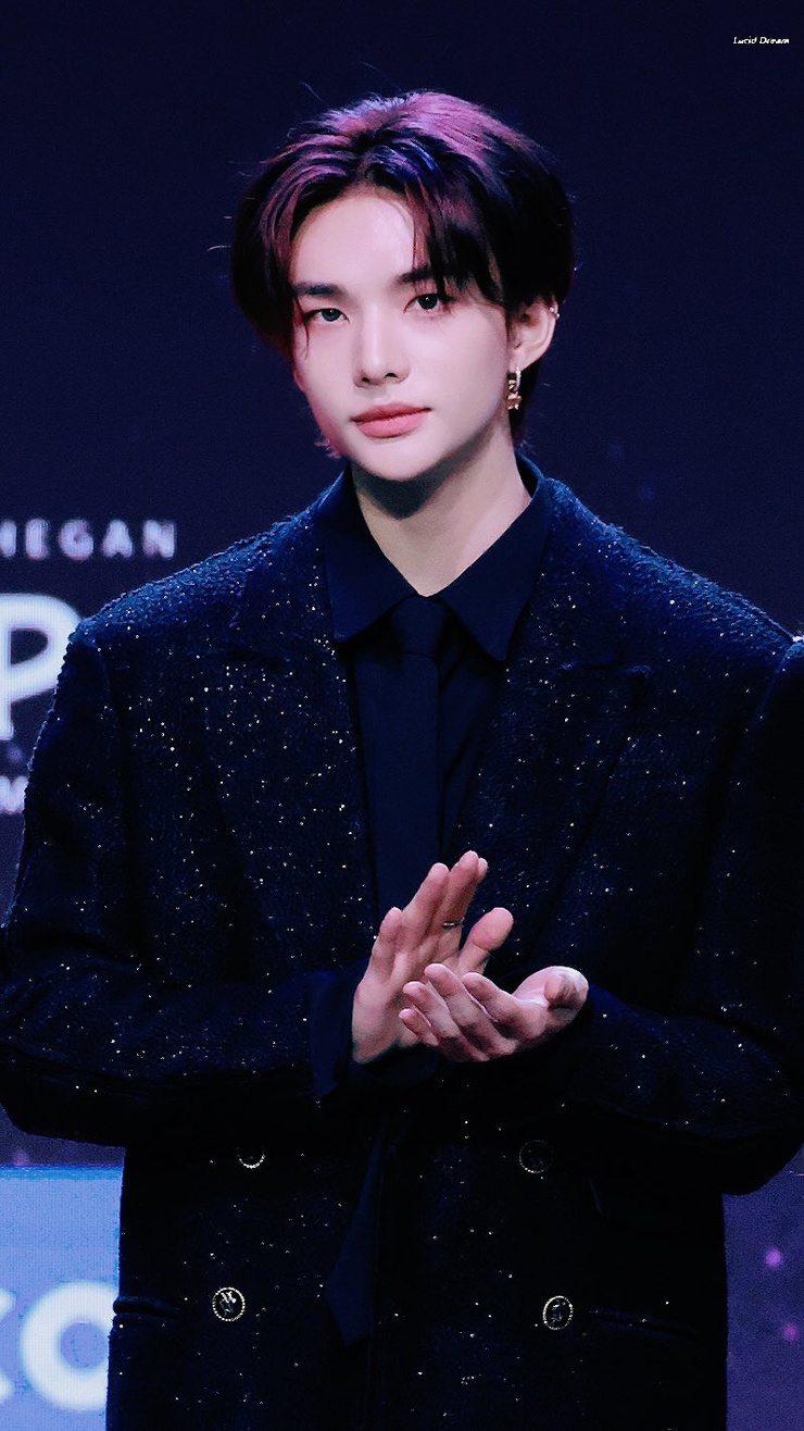 Hyun-Jin Hwang image