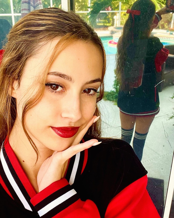 Picture of Avaryana Rose