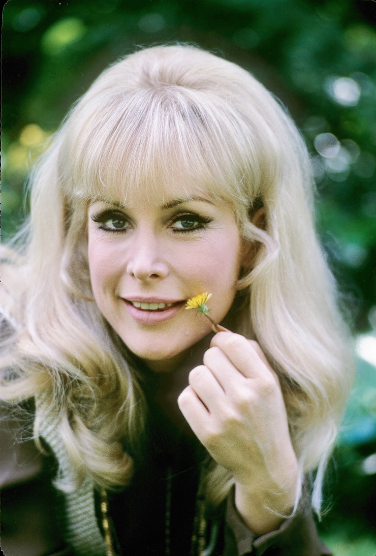 Barbara Eden