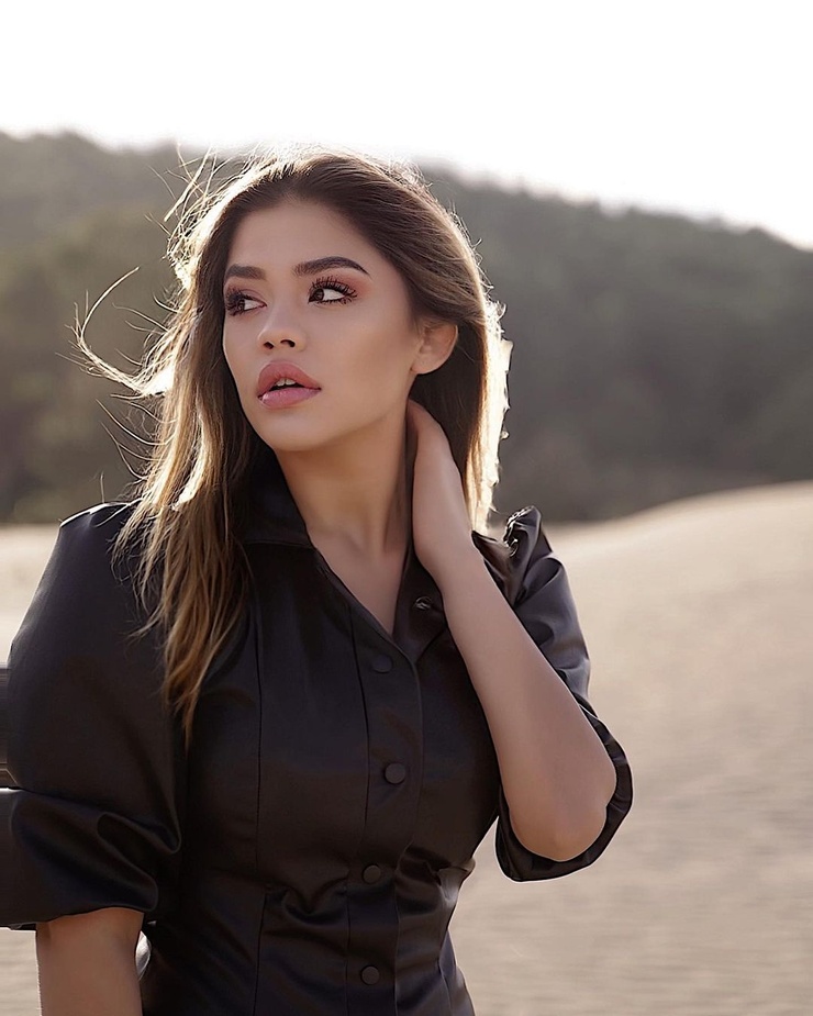 Picture of Eda Sakiz