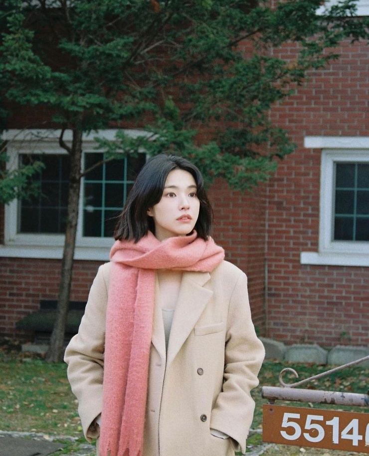 Picture of Shin Ha-young