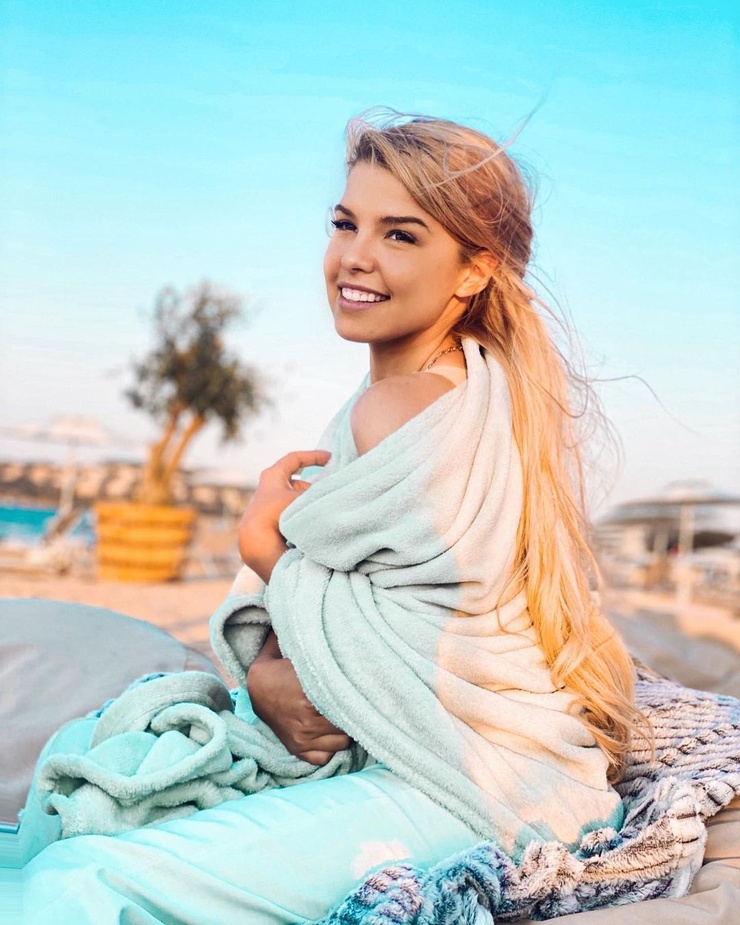 Yoanna Petrova image