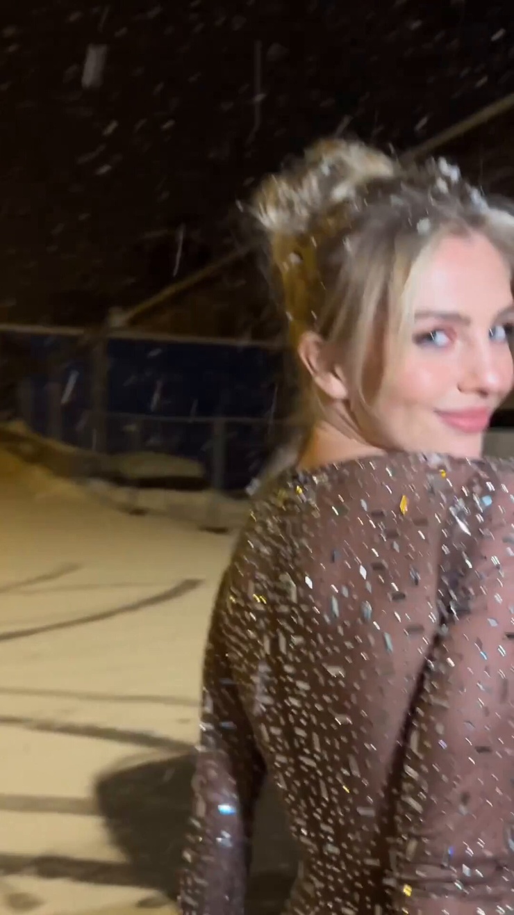 Picture of Alexa Breit