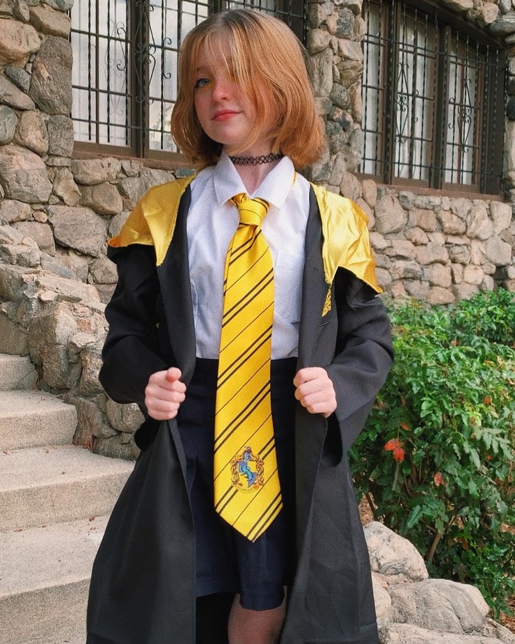 Picture of Farrah Mackenzie