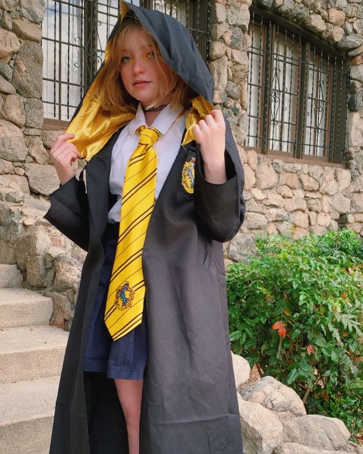 Picture of Farrah Mackenzie