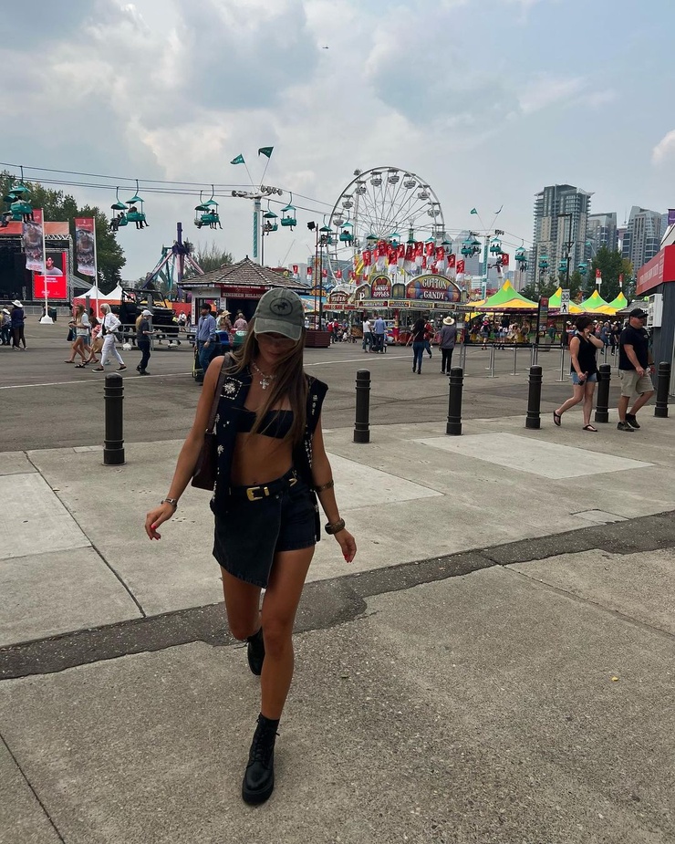 Picture of Natasha Calis