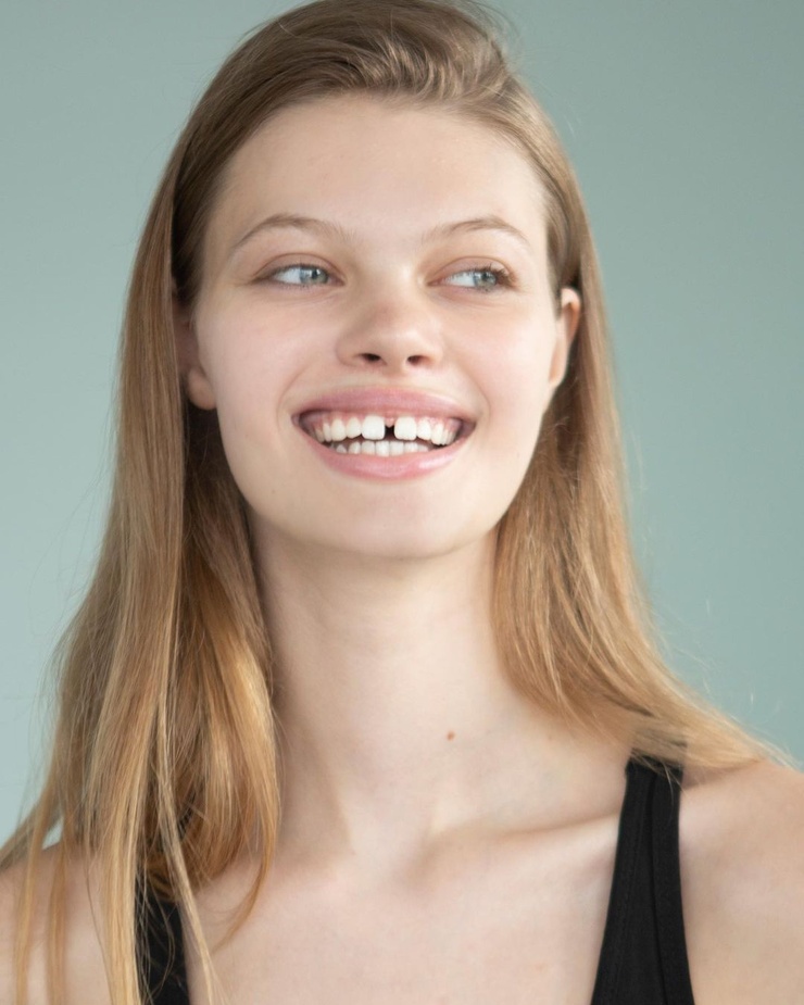 Picture of LEXIE TAPPER