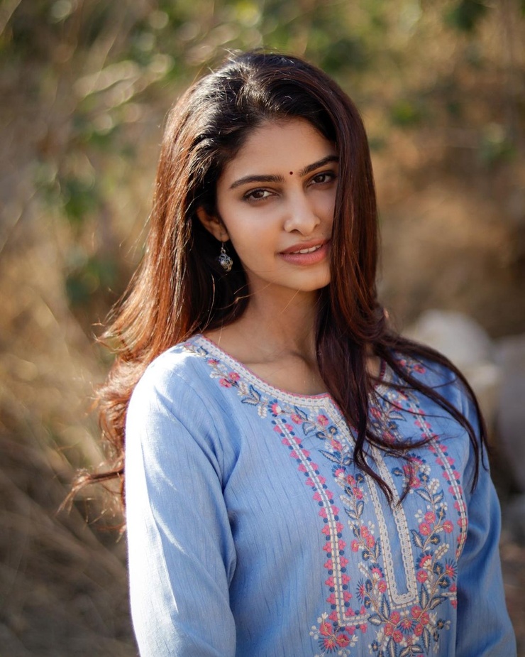 Picture of Manasa Varanasi