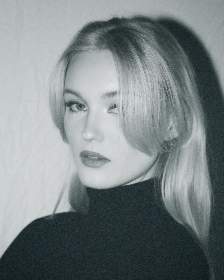 Picture of Chloe Rose Robertson