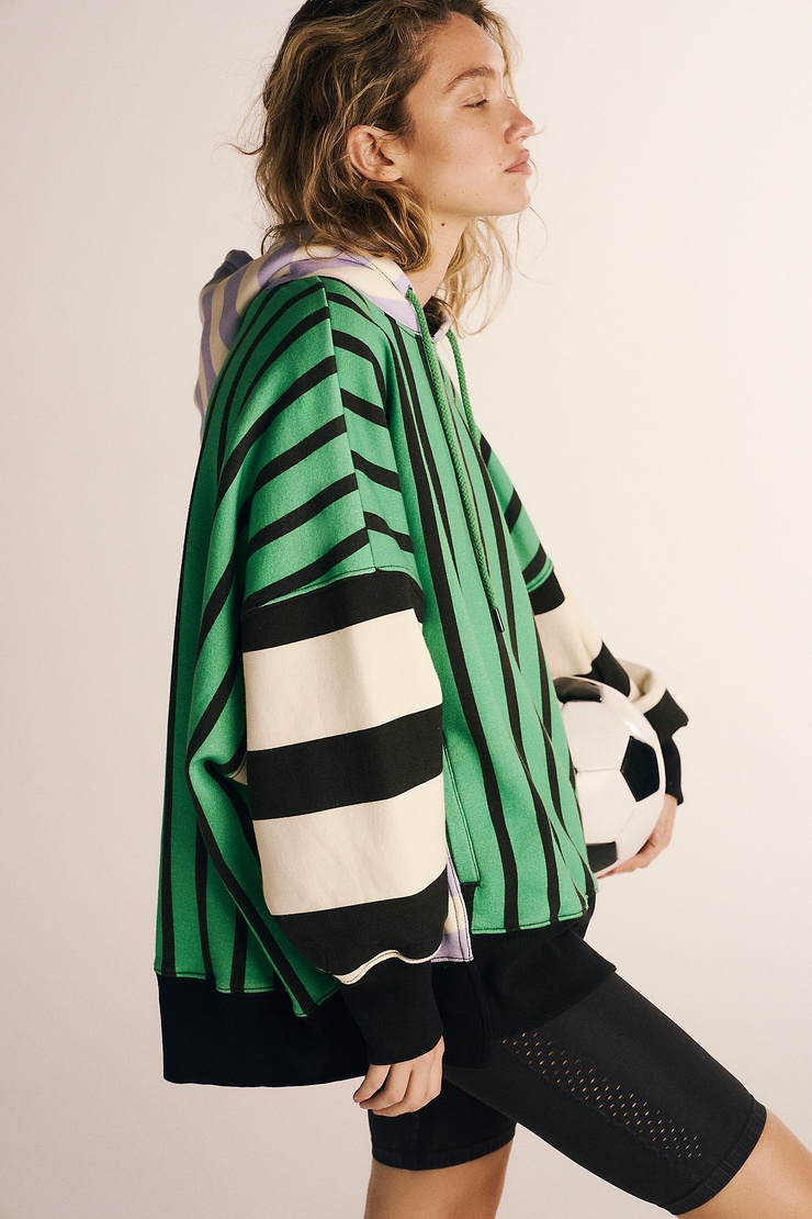 Picture of RILEY RUSSELL