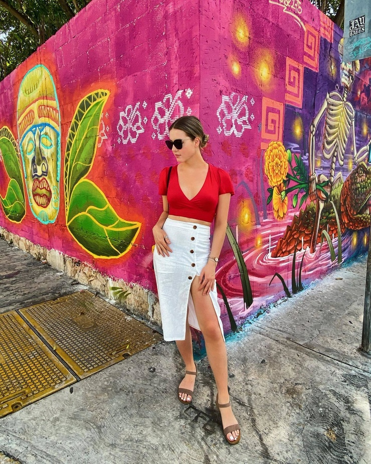 Picture of Maya V. Henry