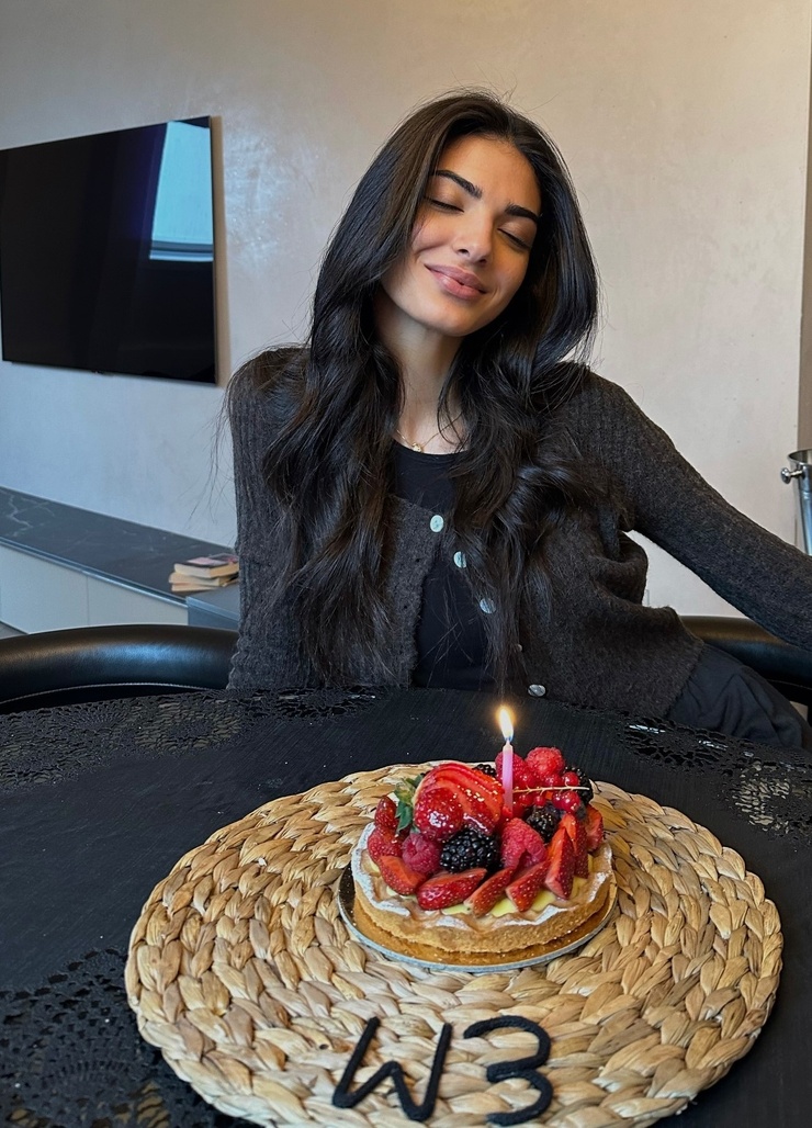 Picture of Elisa Maino