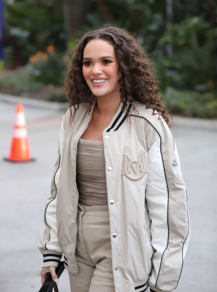 Picture of Madison Pettis