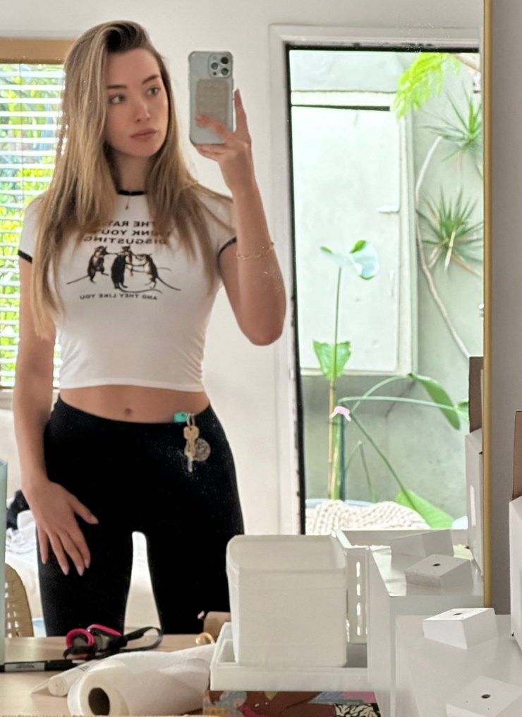 Penny Lane Model Picture