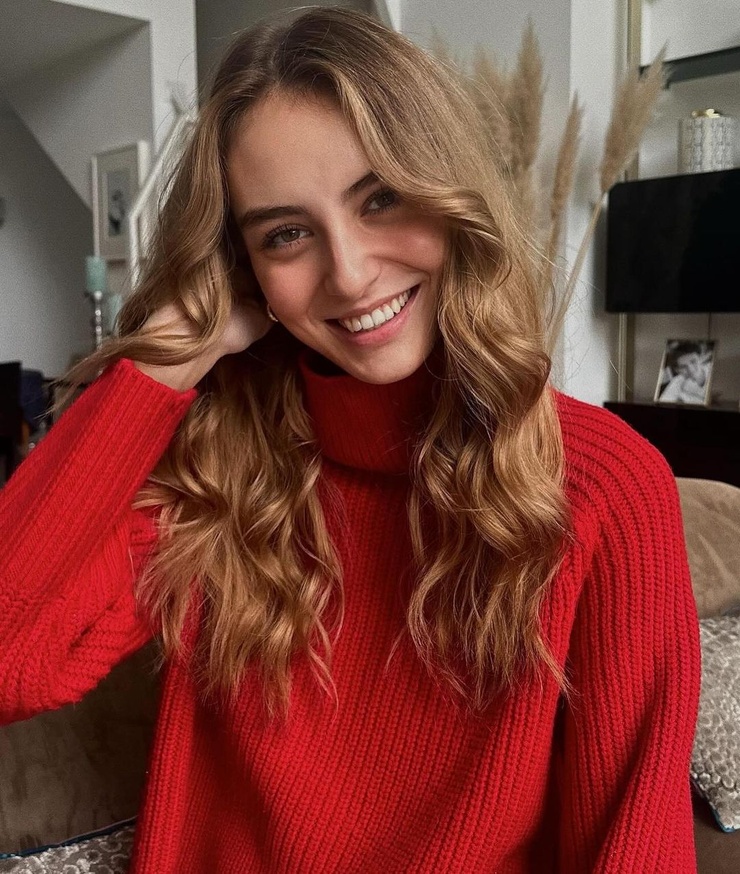 Picture of Carla Peclet